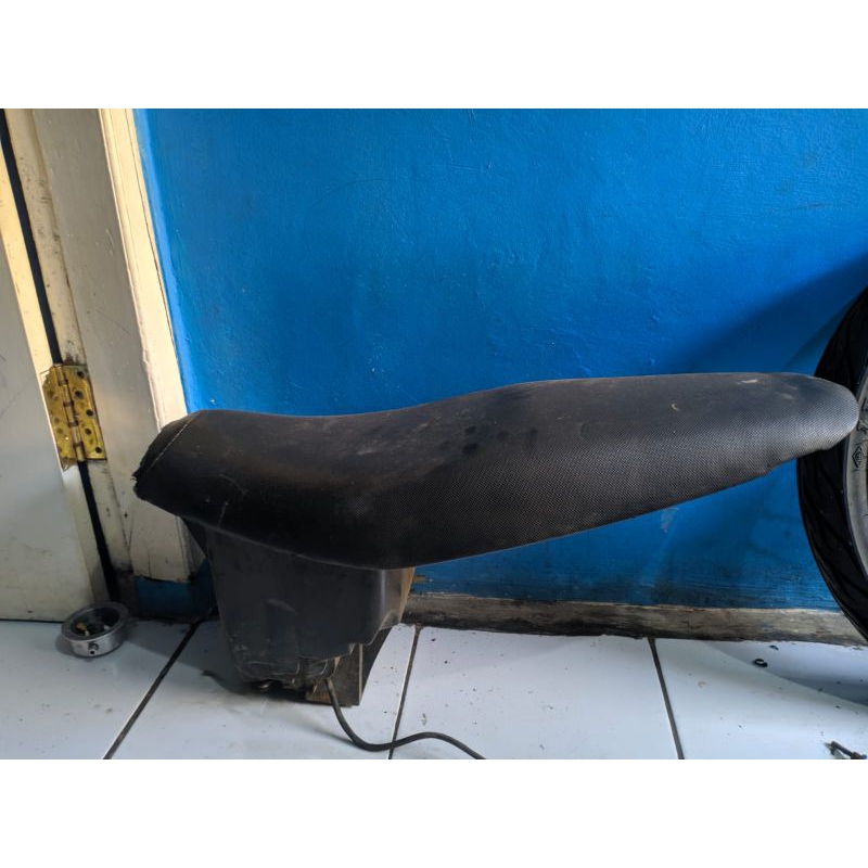Jual Box jok Bagasi Supra x 125 ORIGINAL | Shopee Indonesia