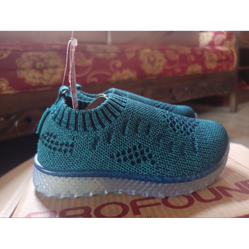 Jual Sepatu Rajut Anak/Balita Merk New Era Model Buble Gum | Shopee ...