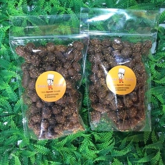 Jual KUE KETAWA HITAM COKLAT ISI 100 GRAM | Banna Foody | Snack Viral ...