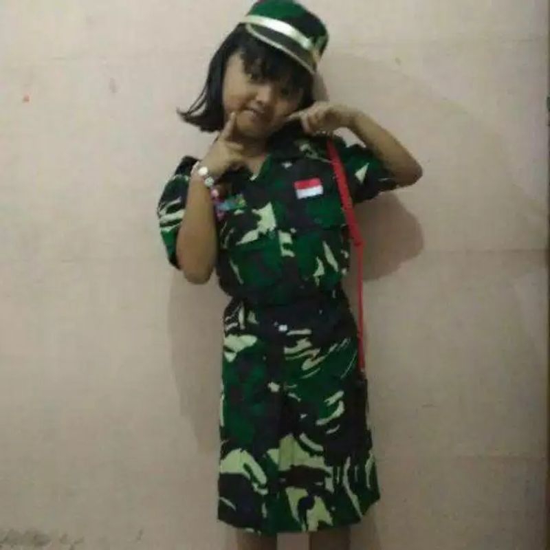 Jual baju TNI doreng putri/baju doreng anak putri/baju karnaval anak ...