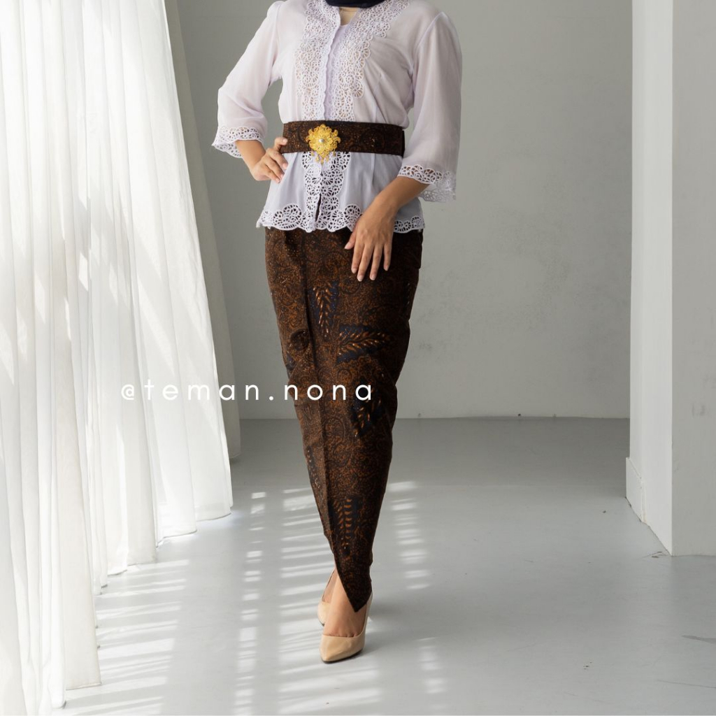 Jual TEMAN NONA KAMEN JADI KATUN MOTIF BATIK/ ROK BATIK-DRUPADI SERIES ...