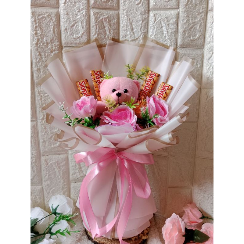 Jual Bucket Coklat hadiah valentine,Anniversary, wisuda,ultah dll ...