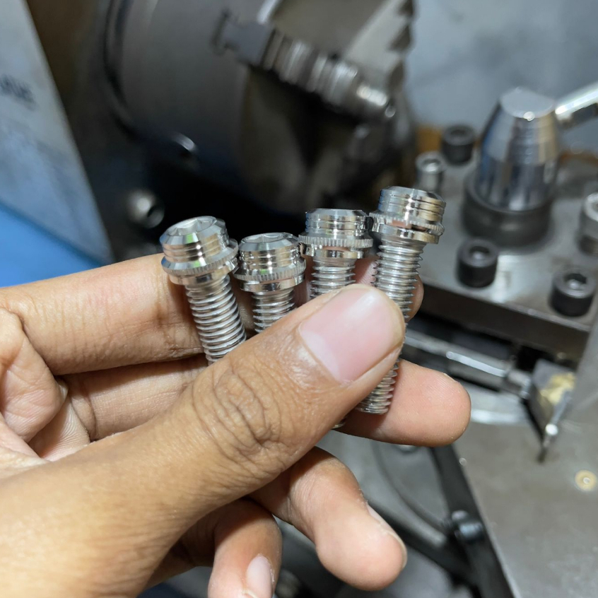 Jual BAUT L HANDMADE STAINLESS M10/BAUT 14 DRAT HALUS 1.25 2CM-8CM custom 1 | Shopee Indonesia