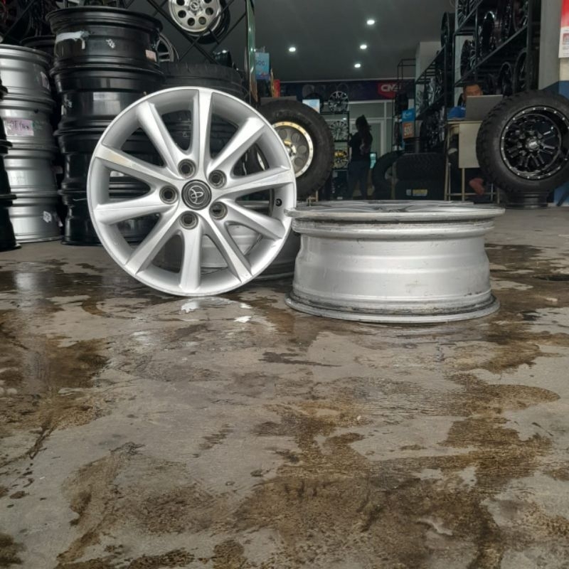 Jual velg bekas camry r16 velg copotan toyota camry - velg standar ...