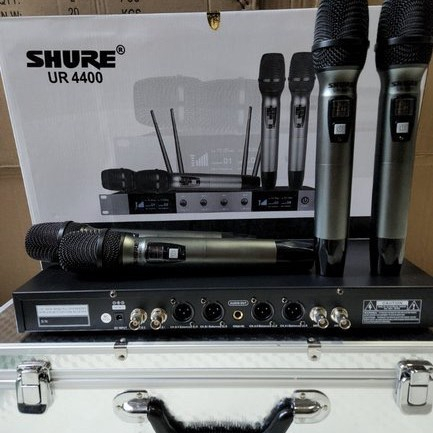 Jual Mic Wireless SHURE UR 4400 UR4400 FREE KOPER 4 MIC HANDHELD LAYAR ...