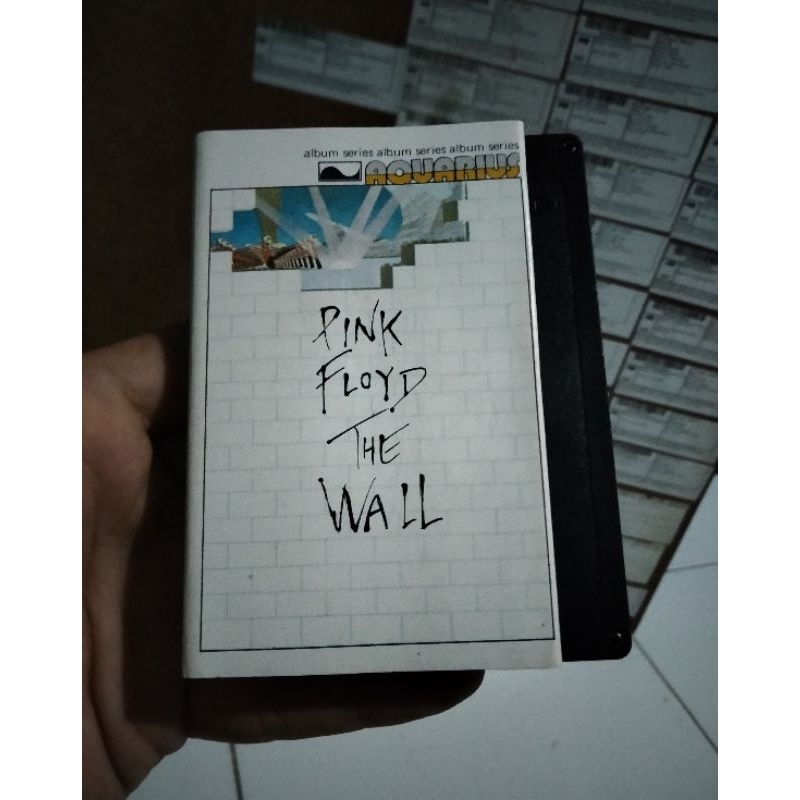 Jual Kaset Pita Original Pink Floyd The Wall | Shopee Indonesia