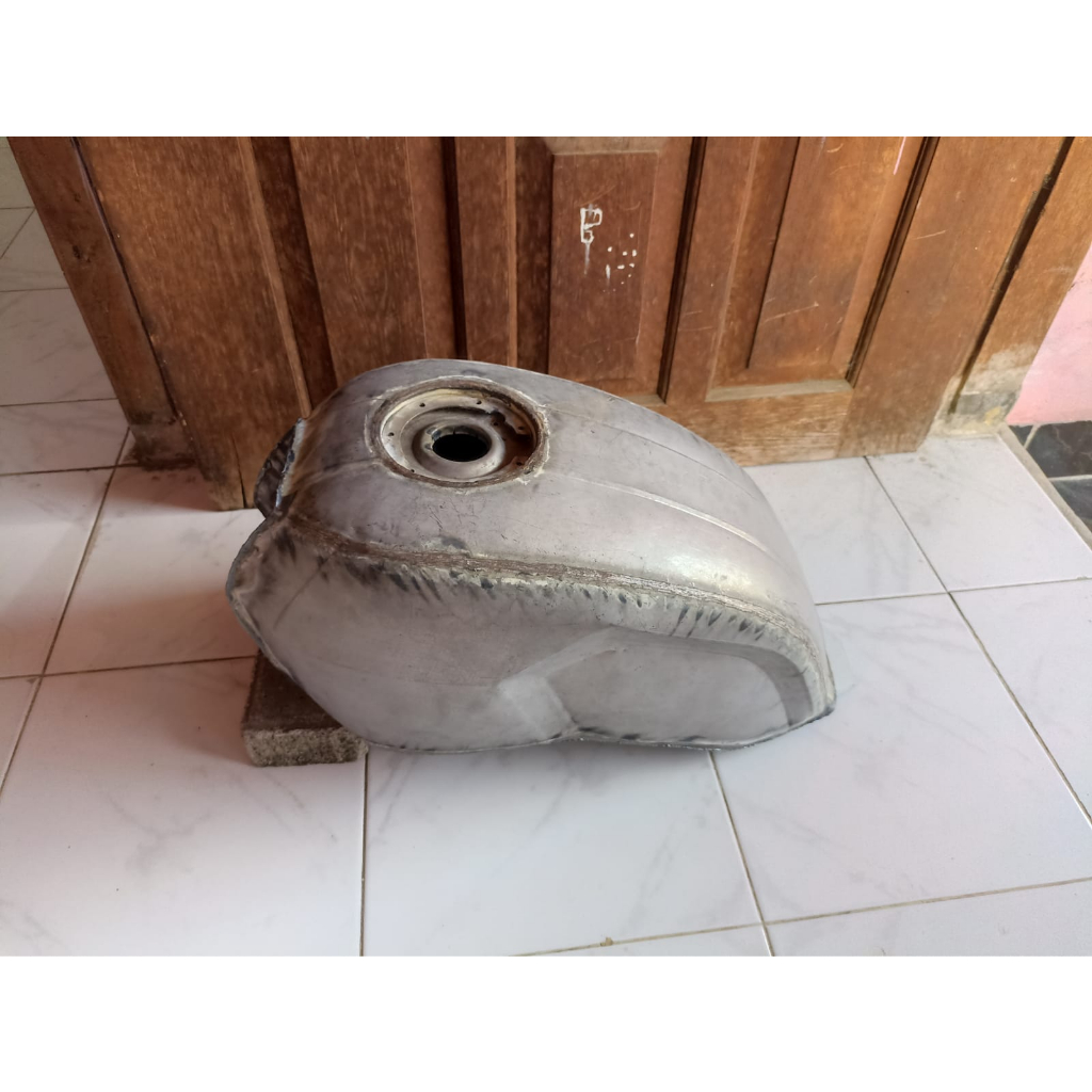 Jual Tanki BMW R9T Motor Custom Japstyle Bobber | Shopee Indonesia