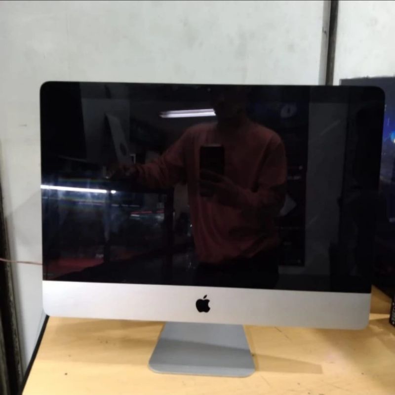 Jual all in one mac core duo layar 22 inch pull hd murah | Shopee Indonesia
