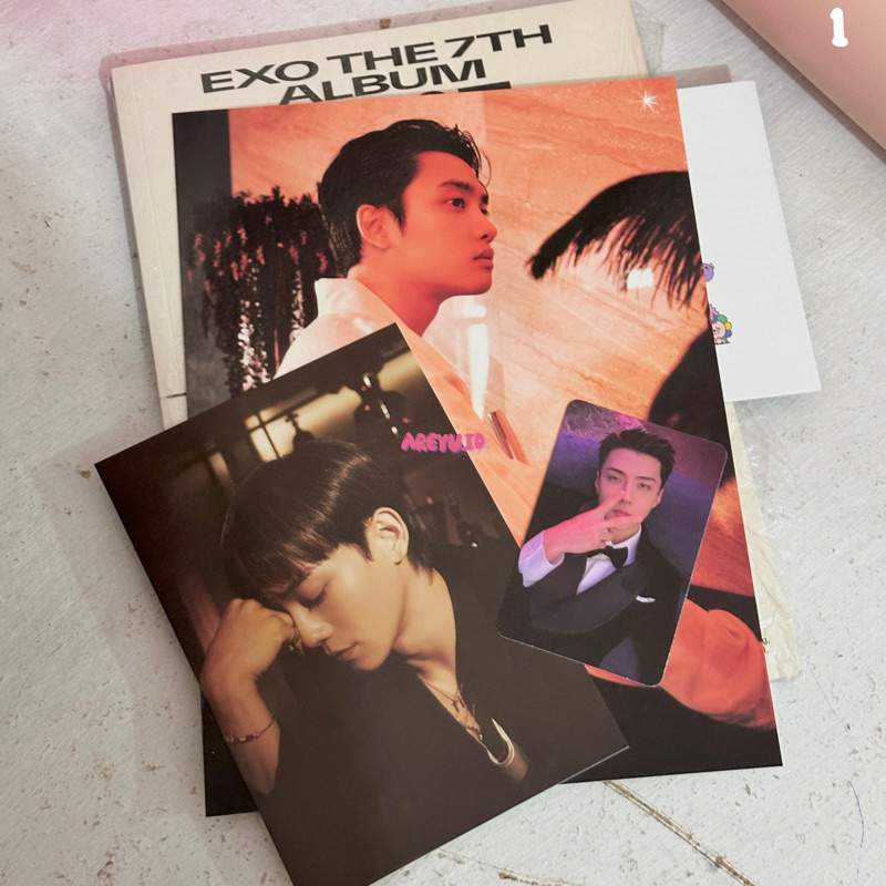 Jual Album EXO EXIST PHOTOBOOK VERSION UNSEALED Lengkap with PC | Shopee Indonesia