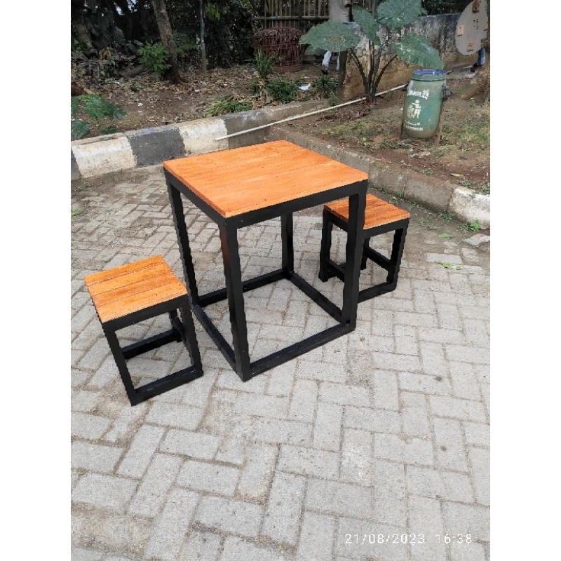 Jual Meja Makan Set Cafe Resto Warung Bakso (1 meja + 4 kursi) Type ...