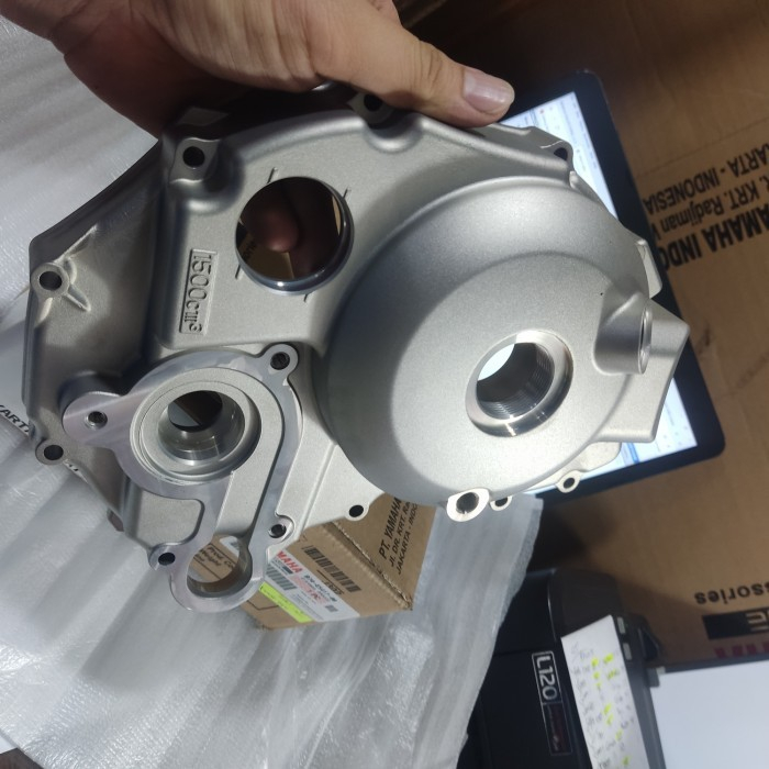 Jual Crankcase Cover Rumah Water Pump Xmax (B74-E5417-00) ASLI YAMAHA | Shopee Indonesia