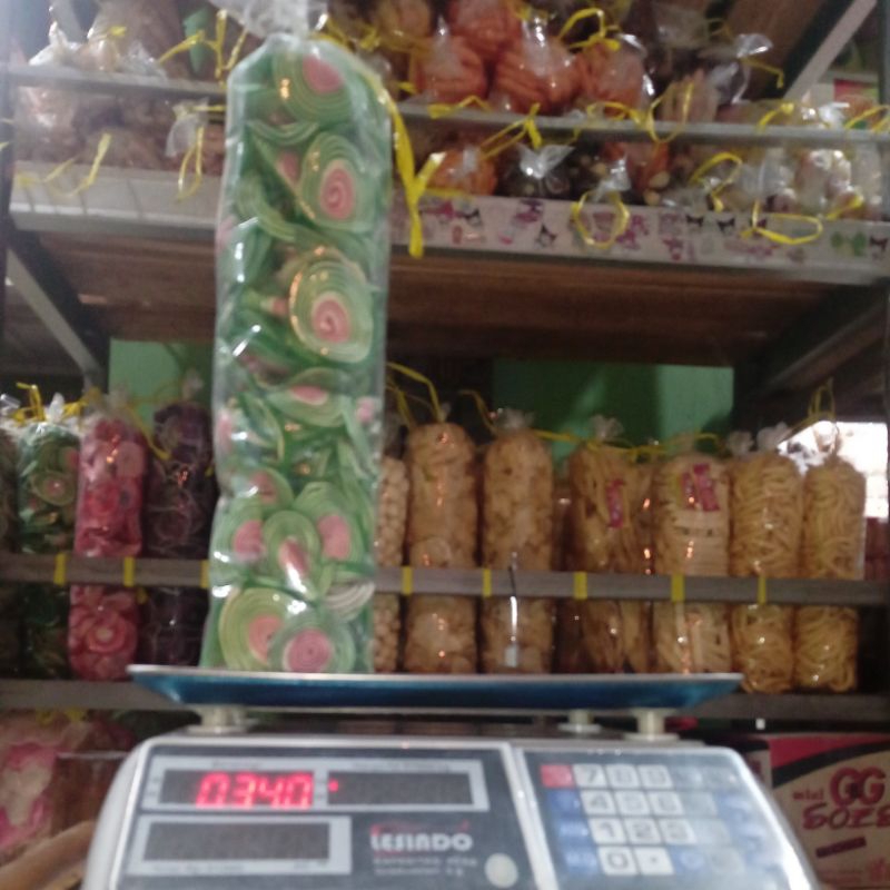 Jual Snack serba 10.000an(kemasan bal-balan) | Shopee Indonesia