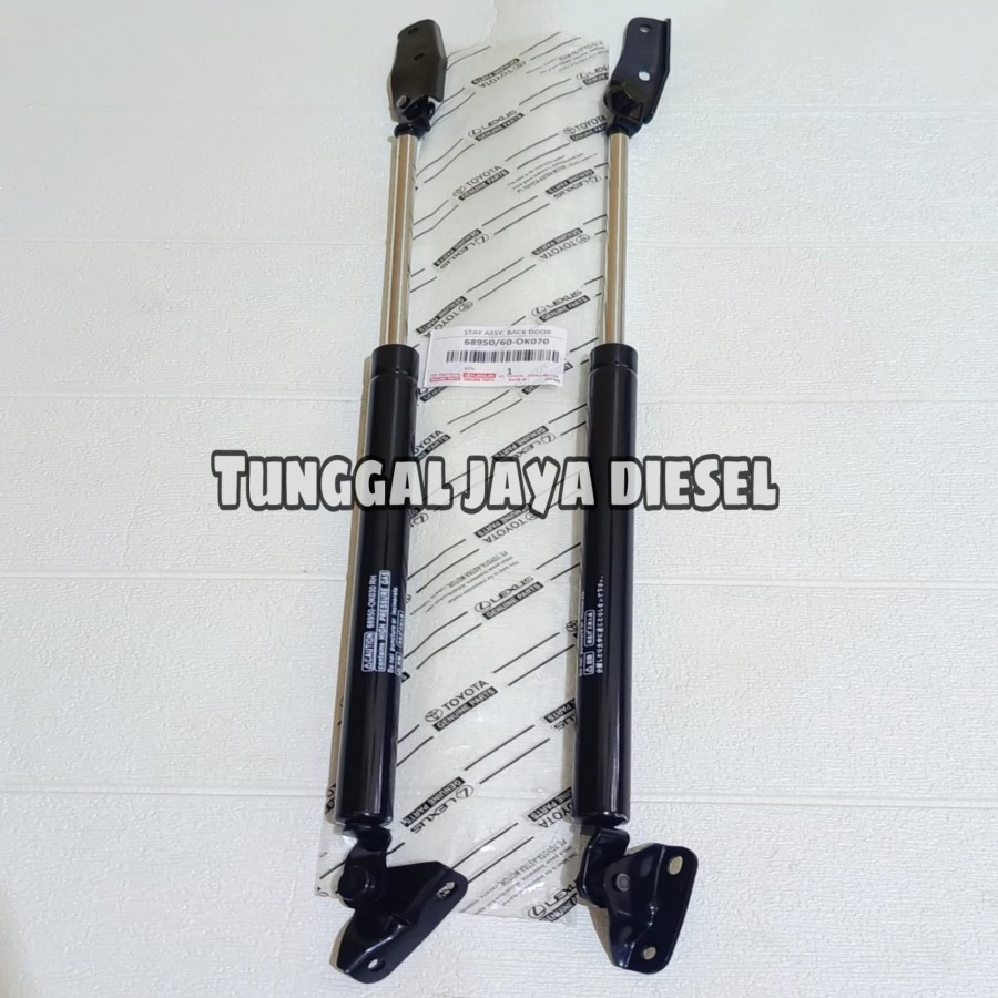 Jual Shock Bagasi Hidrolik Sok Pintu Belakang Toyota Innova 2004-2015 ...
