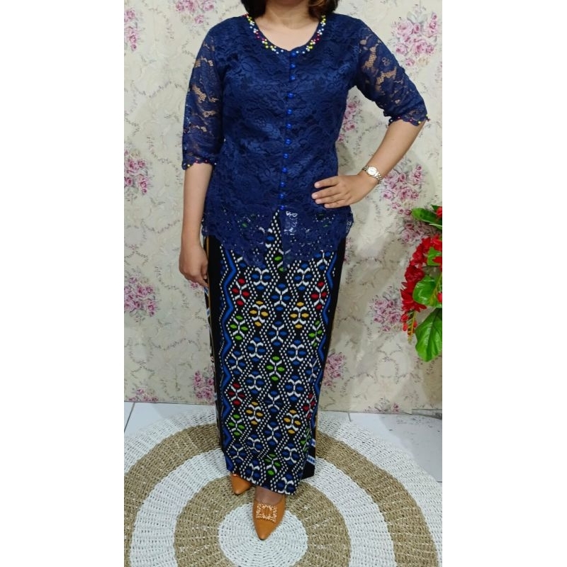 Jual Set kebaya simple dan rok etnik resleting depan | Shopee Indonesia