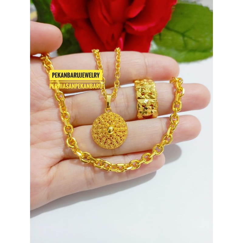 Jual [ACCPEKANBARU] PERHIASAN SET LAPIS EMAS 24K + LAPIS KRISTAL 24K ...