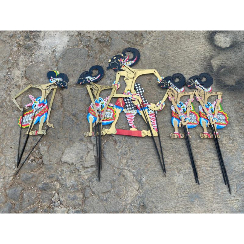 Jual KERAJINAN TANGAN WAYANG PANDAWA MAINAN EDUKASI WAYANG KULIT KERTAS ...