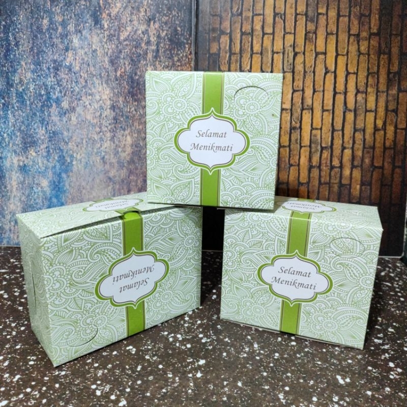 Jual Box snack Dus kue motif batik 12/14/16 (isi 50pcs) | Shopee Indonesia