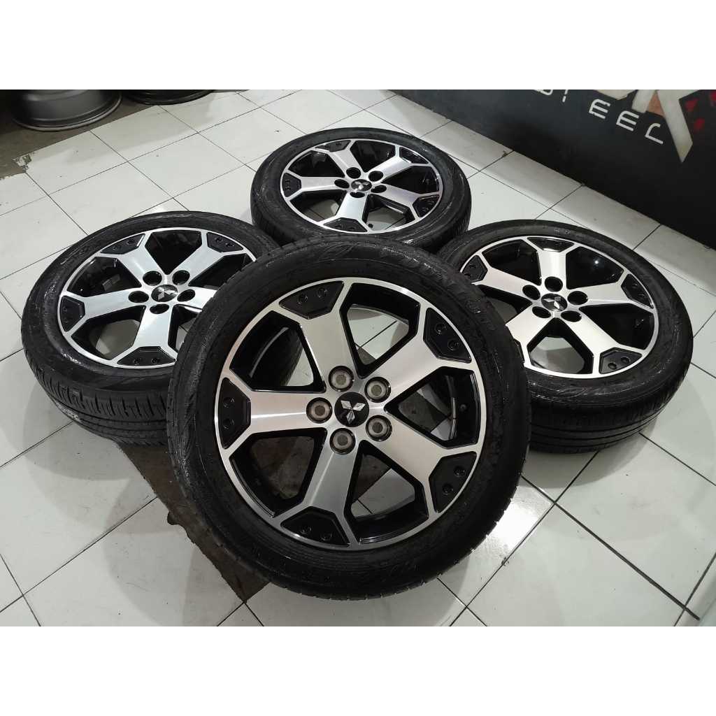 Jual velg mobil bekas copotan xpander cross ring 17 pcd 5x114 seken ...