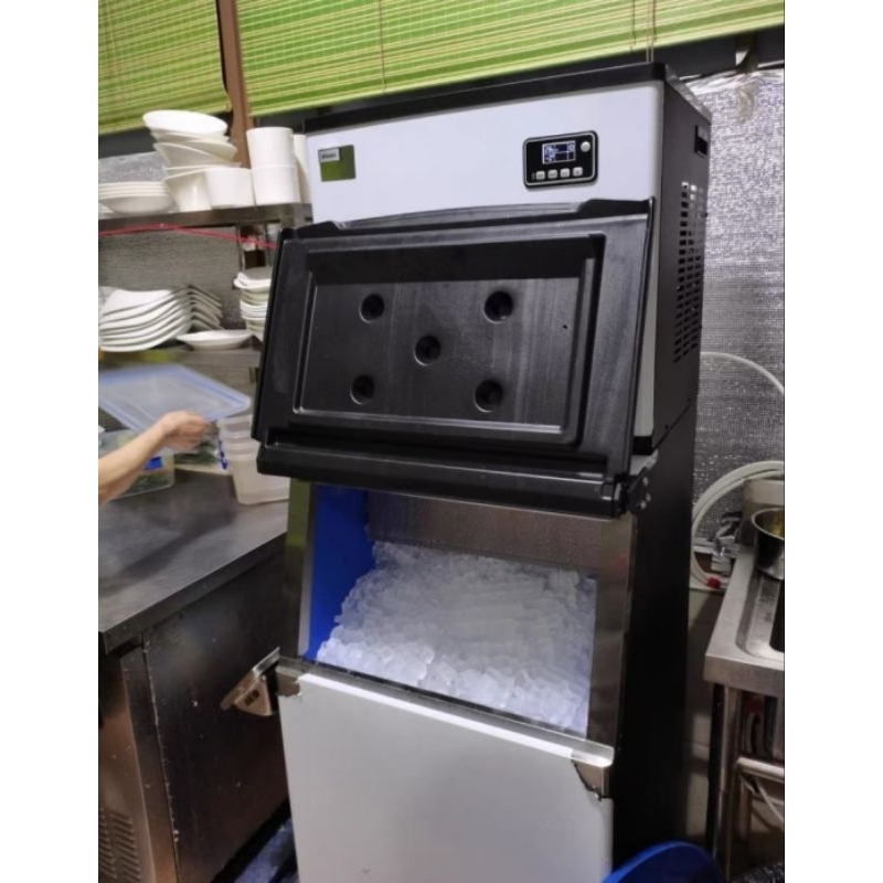Jual Hicon 350 Mesin Pembuat Es Batu Kristal 350kg/24Jam Kapasitas ...