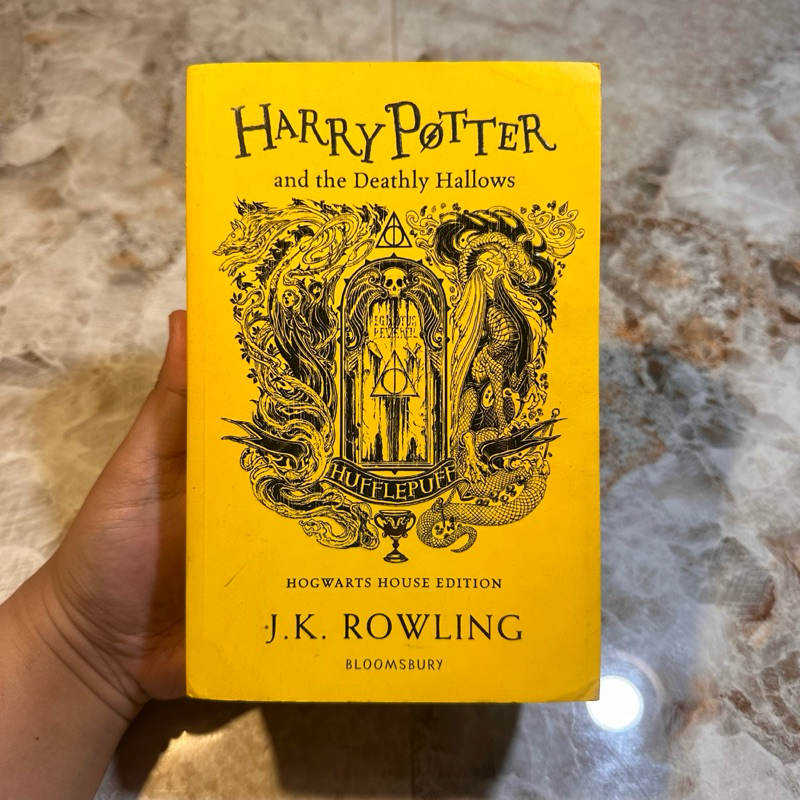 Jual [PRELOVED BOOKS] HARRY POTTER AND THE DEATHLY HALLOWS - Bloomsbury ...
