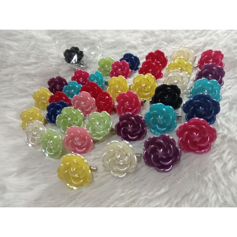 Jual Pin Bros Bunga Aesthetic/ Pin Bros souvenir pernikahan bentuk ...