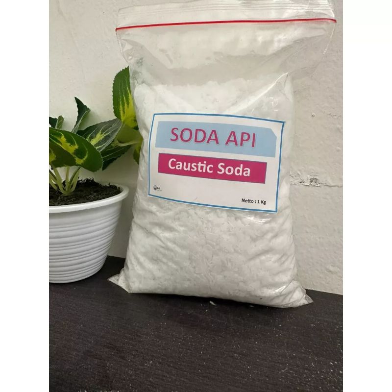 Jual Soda Api / Caustic Soda / NaOH/ Anti Sumbat Repack 1kg | Shopee ...
