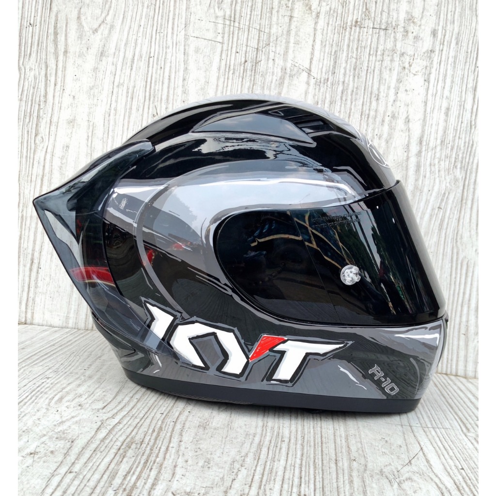 Jual HELM FULLFACE KYT R10 #6 BLACK/GREY SPOILER 3D || R10 #6 WHITE/RED ...
