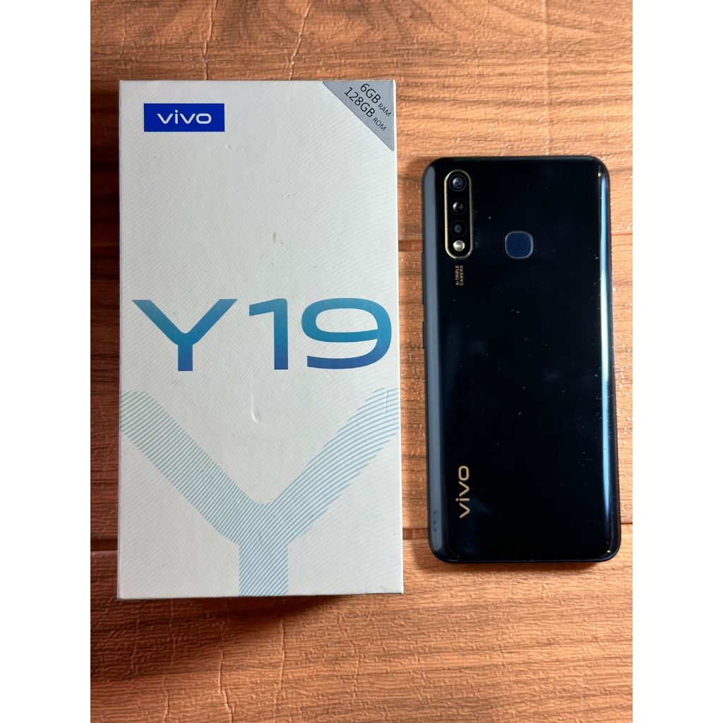 Jual VIVO Y19 6/128 SECOND FULLSET | Shopee Indonesia