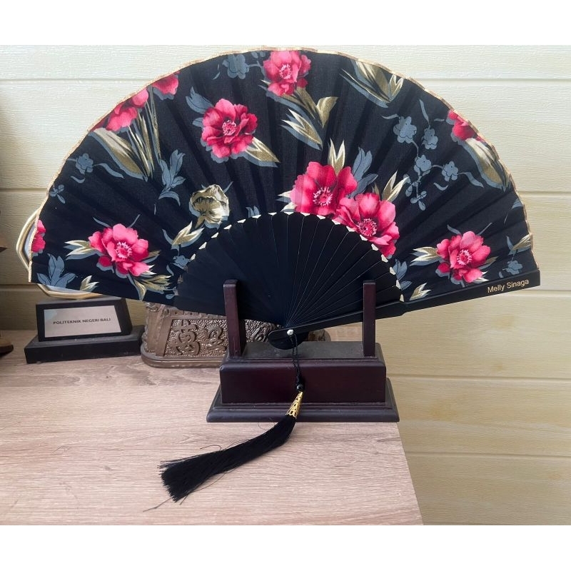 Jual Kipas Sutra Kipas Lipat Kipas Tangan Kipas Kain Sutra (free ukir ...