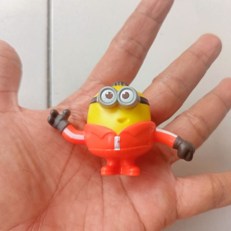 Jual Mainan Minion Happy Meal McDonald`s MCD Minions 2 Preloved Second Murah | Shopee Indonesia