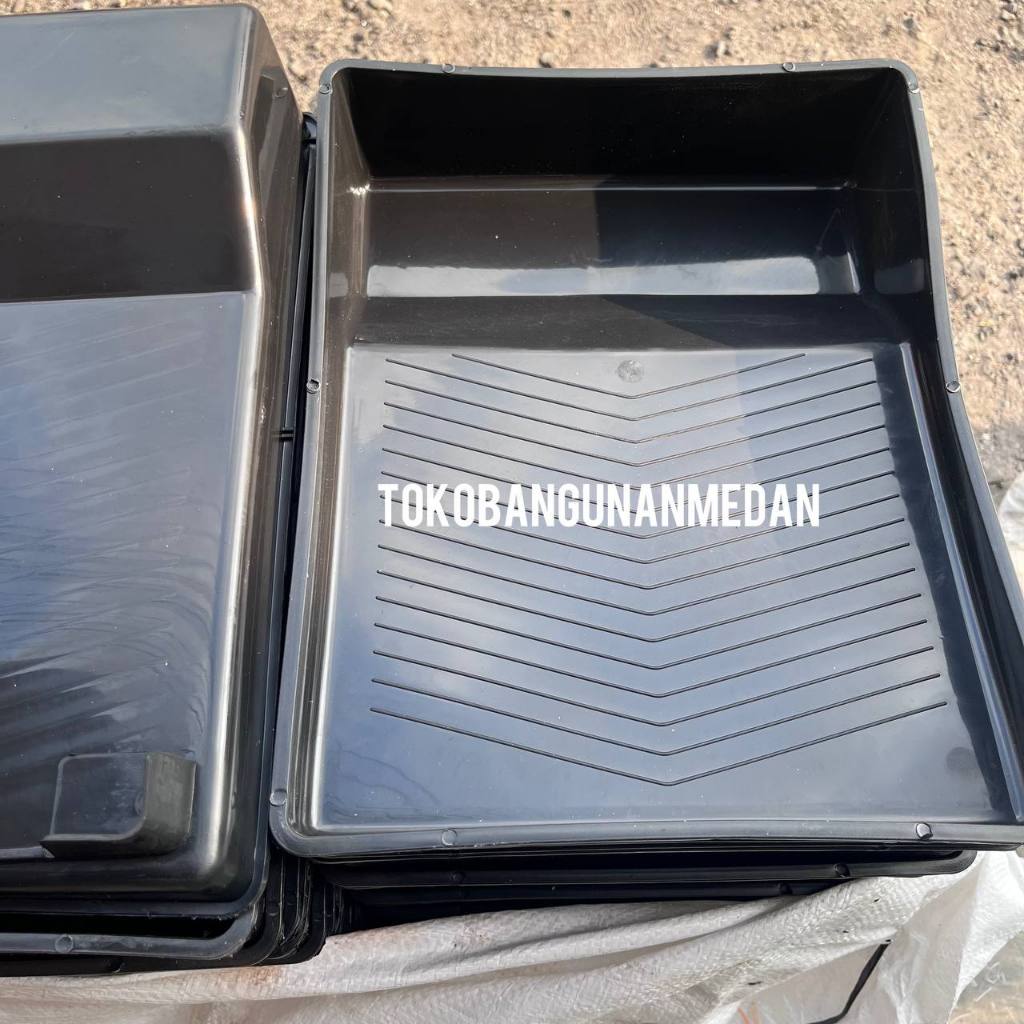 Jual BAK CAT / WADAH TEMPAT BAKI CAT KUAS ROL DINDING | Shopee Indonesia