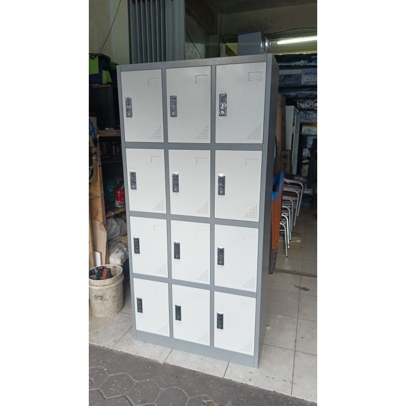 Jual Lemari Besi Locker 12p | Shopee Indonesia