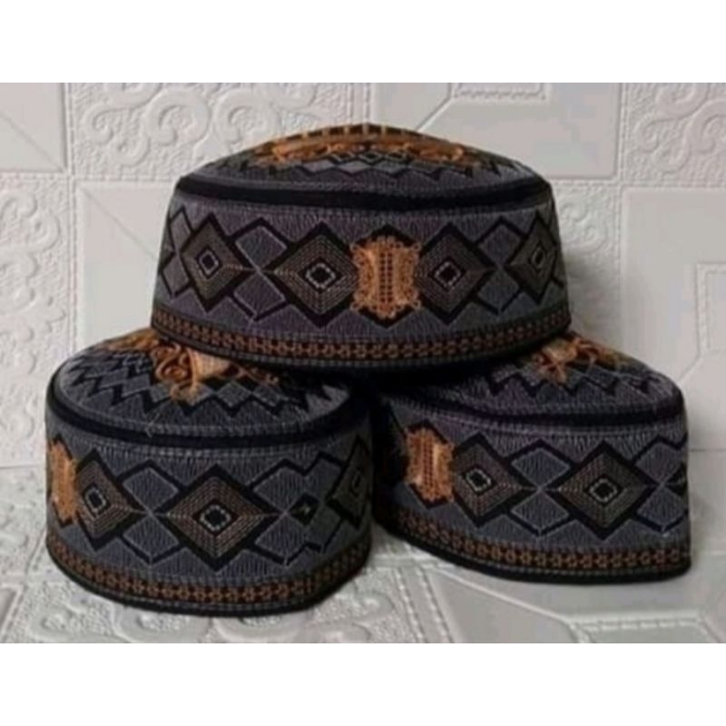 Jual peci tarumpah hitam motif pintu aceh best seller 1kdi/20 pcs ...