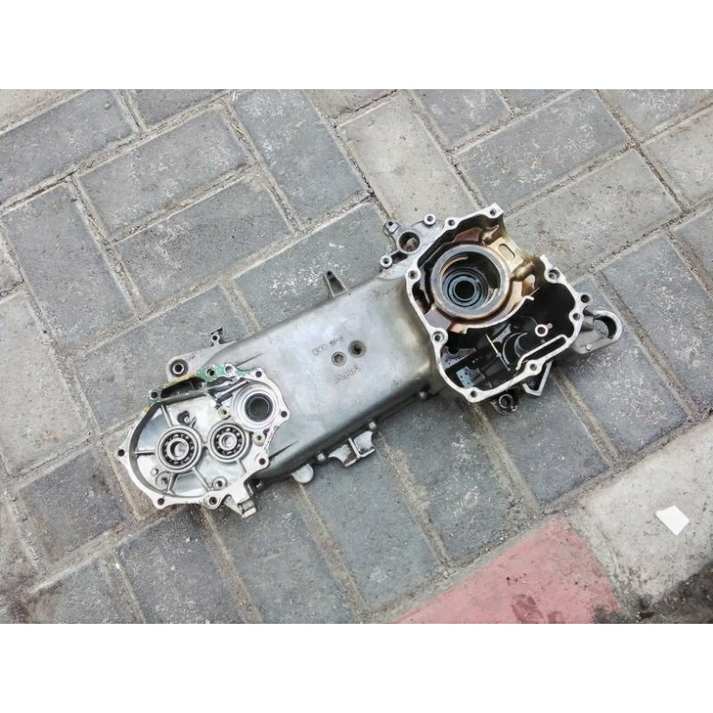 Jual Crankcase Blok Kiri CVT Beat SCOOPY Spacy Karbu KVY Original ...