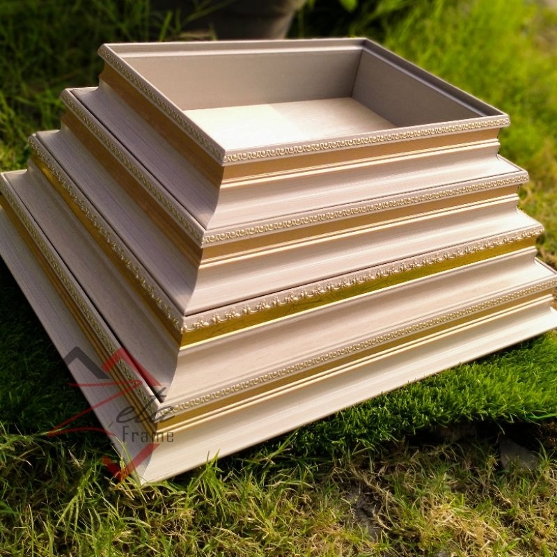 Jual Tipe 735 Cream Kotak hantaran 1 pcs uk. 30x40 / uk. 30x30 - kotak ...