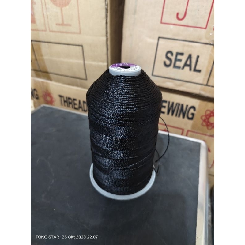 Jual Benang Layangan nomor 8 Warna warni mokasin (500m) | Shopee Indonesia