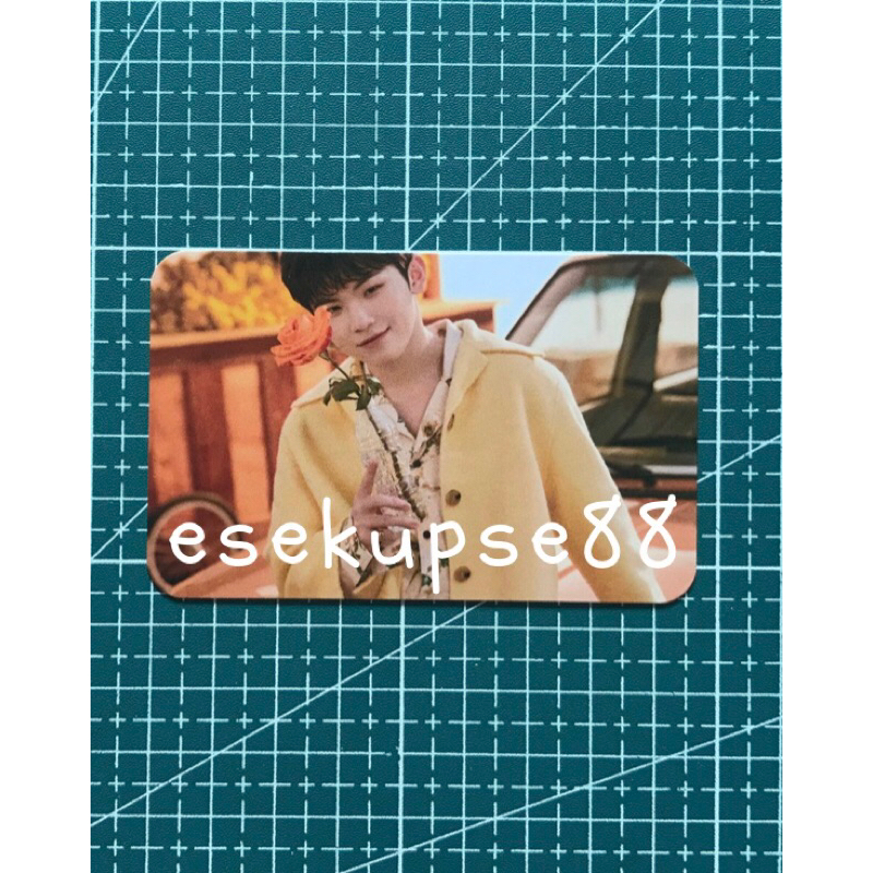 Jual Photocard PC Woozi Seventeen Attaca OP 3, TC Trading Card Caratland 2020 ‘20 4th Fan ...