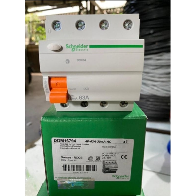 Jual Elcb Rccb schneider domae 4p 63a 30ma | Shopee Indonesia