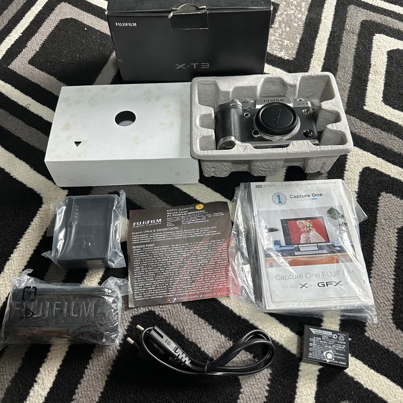 Jual Fujifilm XT-3 XT 3 Body Only Ex FFID Nominus Bukan X Pro 2 XS10 XT4 | Shopee Indonesia