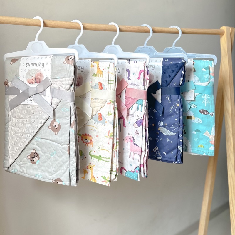 Jual BABYRWARSOME - DOT MINKY THIN Blanket Selimut Bayi & Anak Baby ...