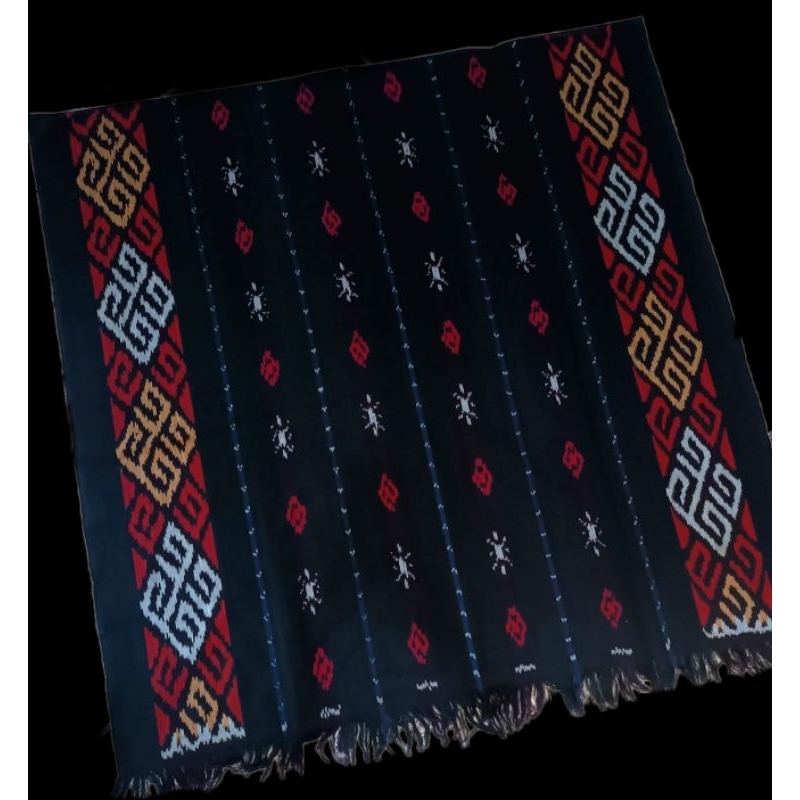 Jual KAIN TENUN IKAT TROSO JEPARA (HITAM) | ATBM ALAT TENUN BUKAN MESIN ...