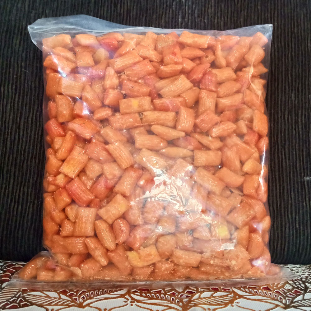 Jual snack pang pang bantal makanan jadul rasa pedas manis berat 400gr ...