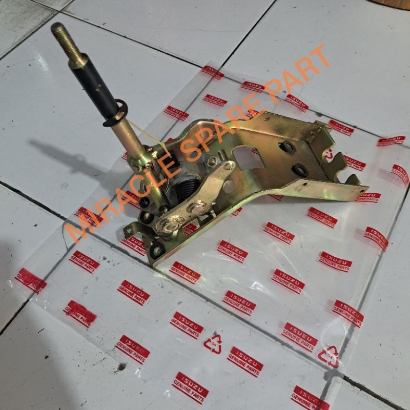 Jual Tongkat Persneling Handle Versneling Isuzu ELF NHR55 NKR66 TAHUN ...