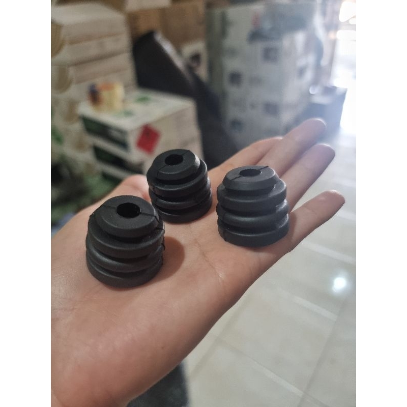 Jual 3 pc Karet Kaki Kompressor Mounting Compressor AC 1/2 pk Tinggi ...