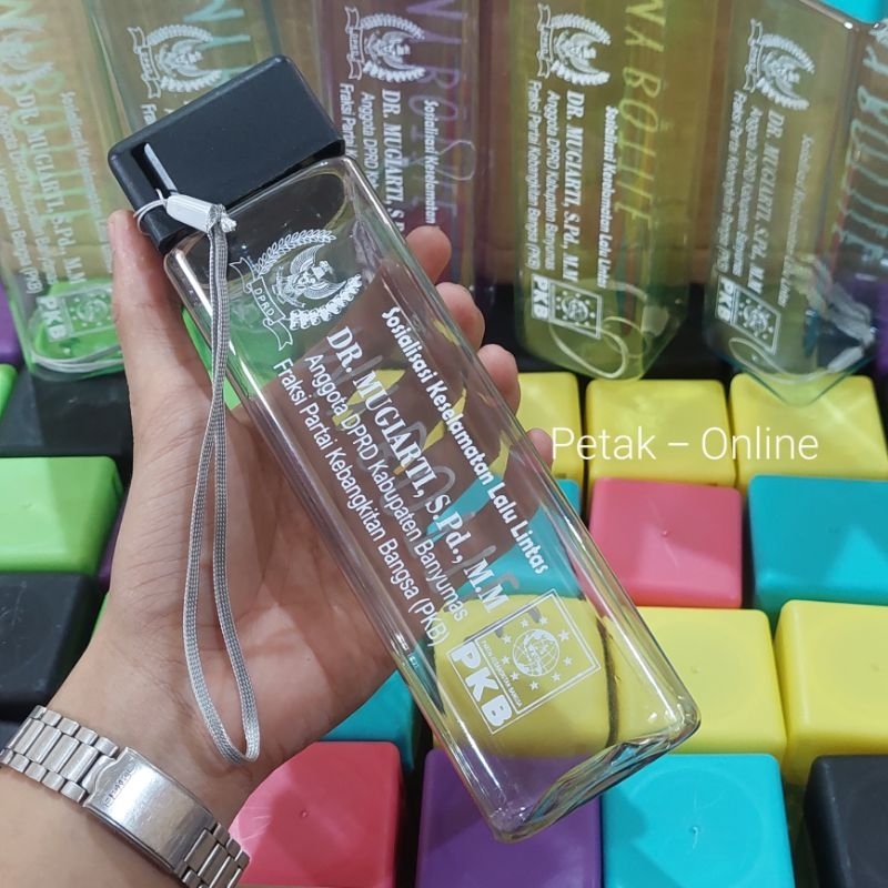 Jual 100+Sablon, Botol plastik 500 ml/ My Bottle Kotak || Tanpa Kemasan ...
