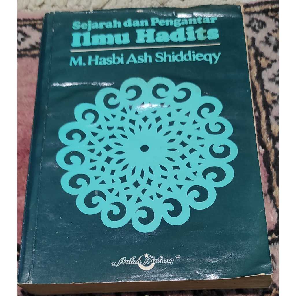 Jual Buku Bekas Sejarah Dan Pengantar Ilmu Hadits - M.Hasbi Ash Shiddieqy | Shopee Indonesia