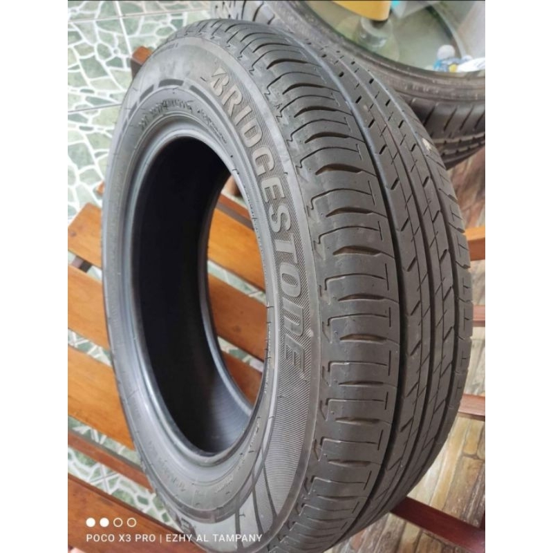 Jual Ban Mobil Ring 14 Bridgestone Uk 175/65 Copotan Second Tubles Siap Pakai | Shopee Indonesia
