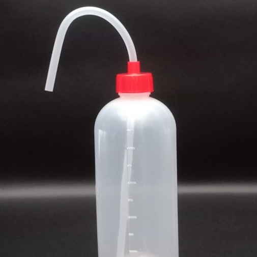 Jual BOTOL SELANG PLASTIK WADAH AIR MINUM BURUNG 500 ML | Shopee Indonesia