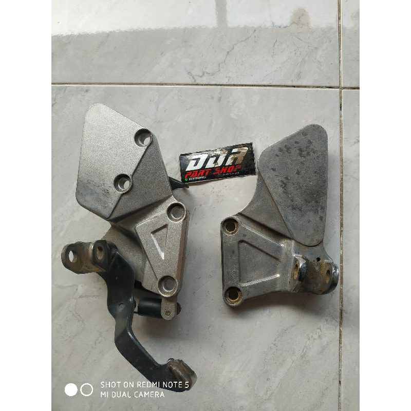 Jual Footstep step kiri depan ninja rr new old original | Shopee Indonesia