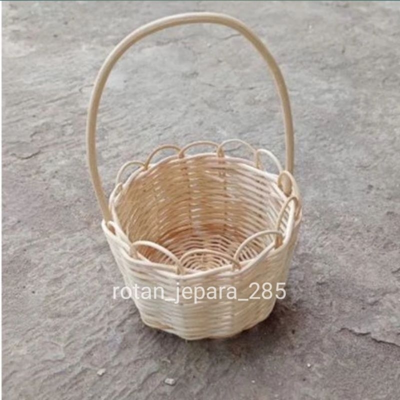 Jual Keranjang rotan Mini Motif bunga bertangkai | Shopee Indonesia